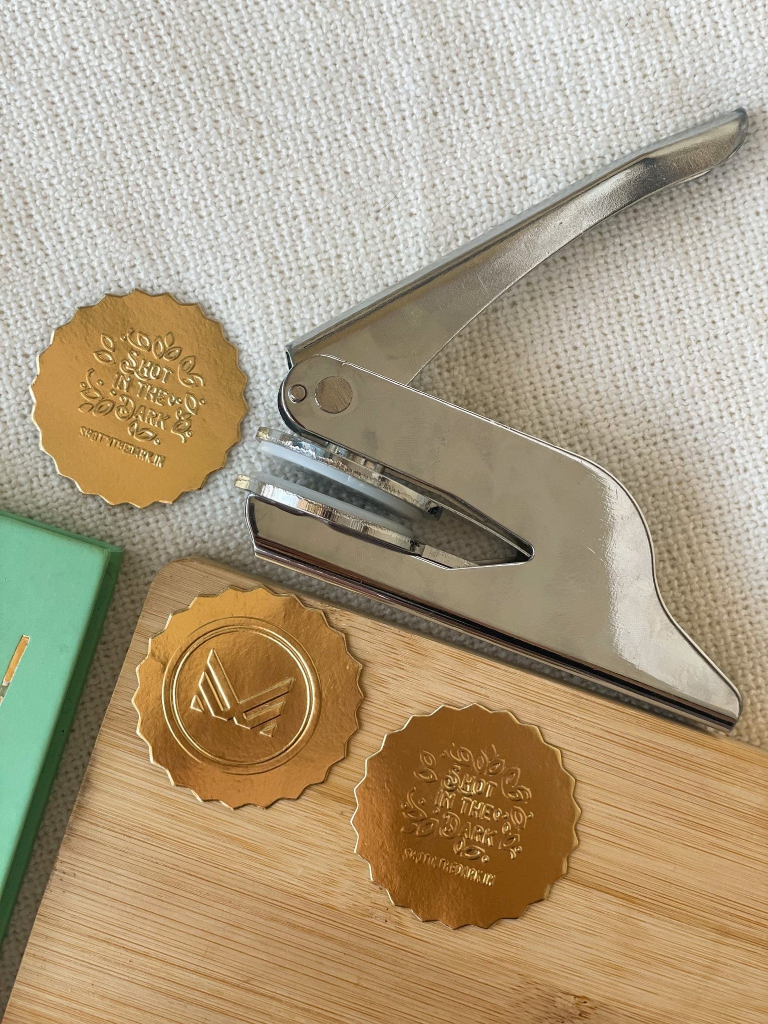 Personalized Paper Embosser Set - Logo - Lemonade