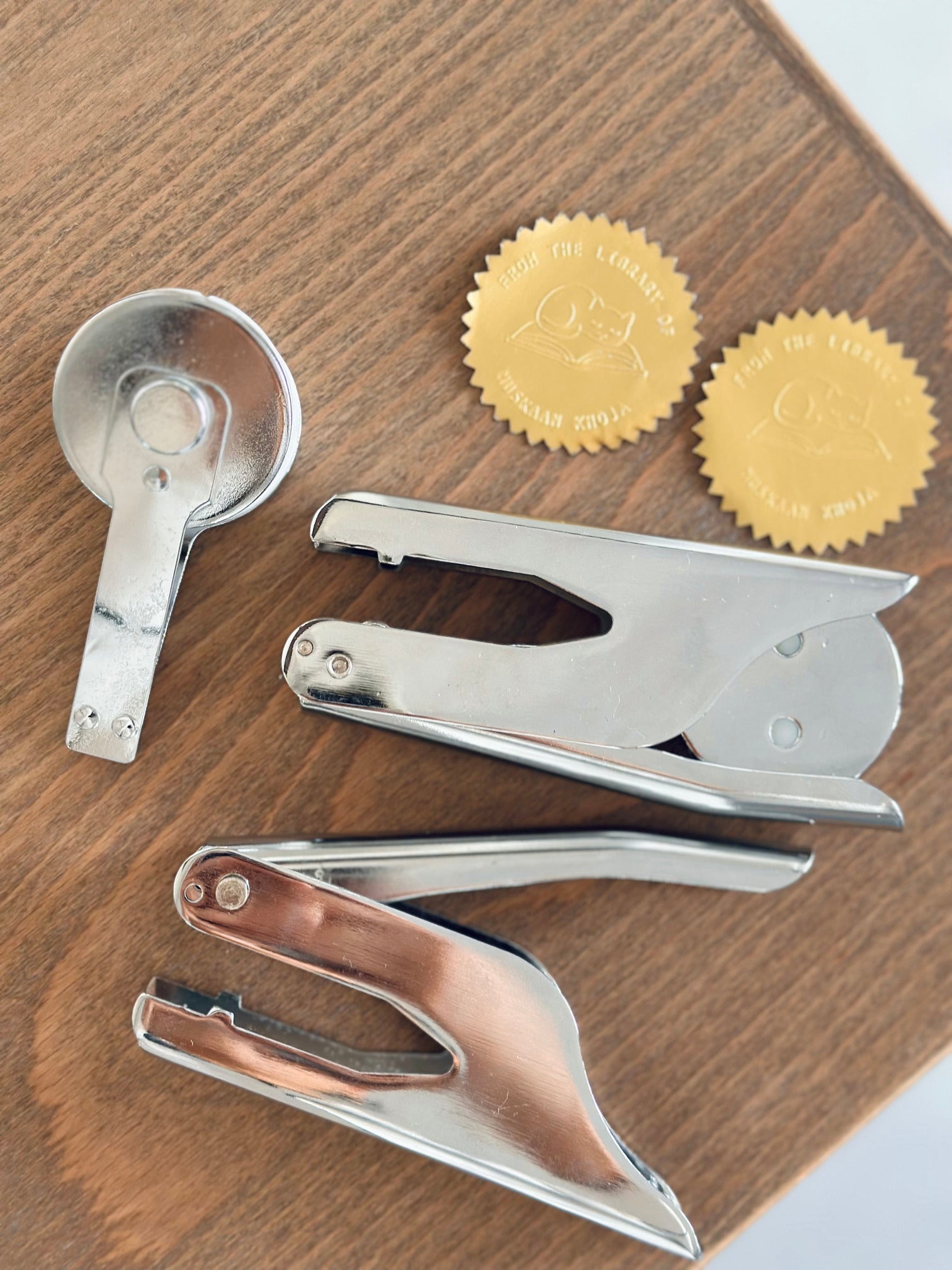 Paper Embosser - Custom Embossing Options - Lemonade